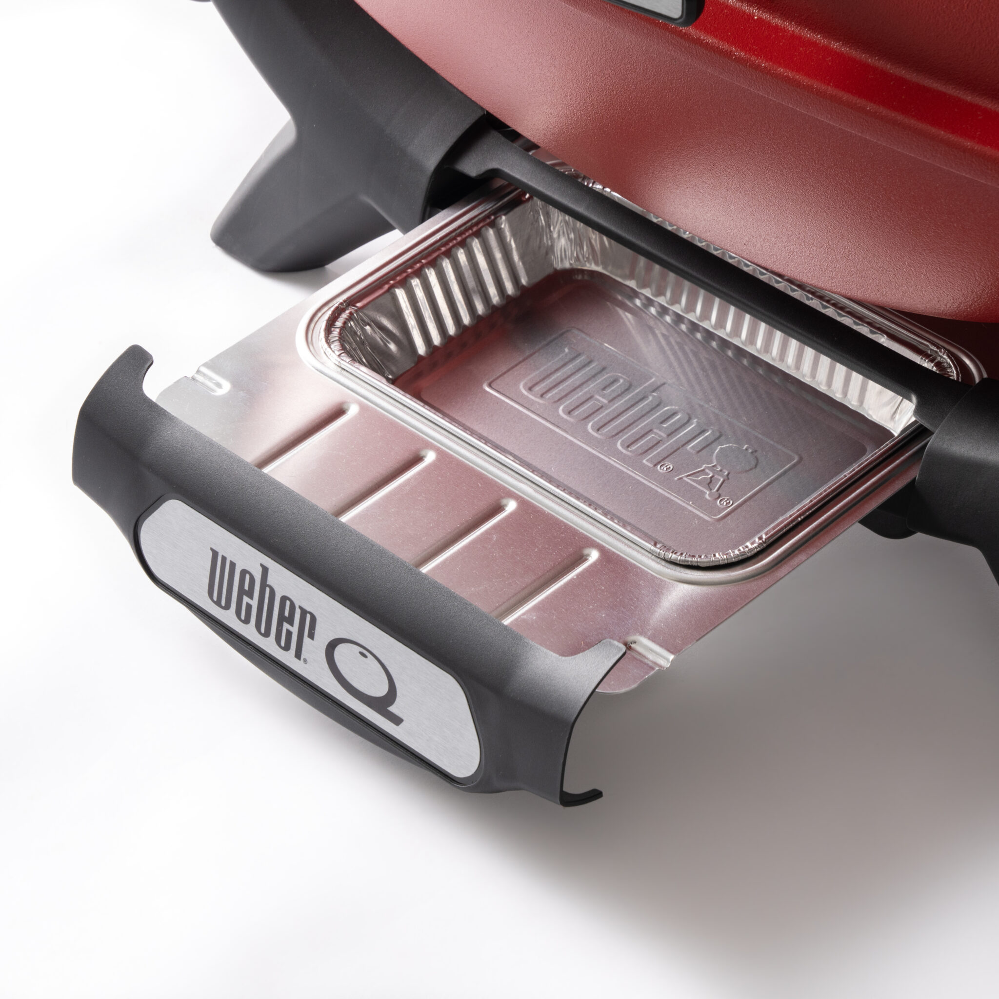 Weber Q2000N Flame Red ULPG - BBQ Central